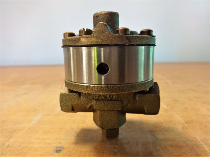 LOT OF 2 CLA VAL 3 8 BRONZE POWERTROL VALVES 100 02 126J 12351D