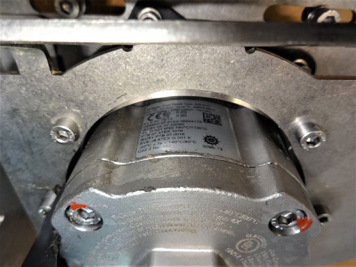 DRAGER POLYTRON 8000 / 8700 GAS DETECTOR WITH PIR 7000 STATUS INDICATOR ...