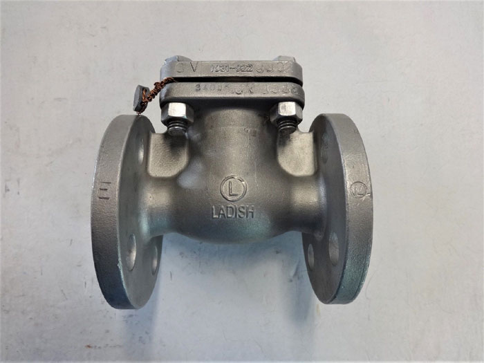 LADISH 3/4" FLANGED 150# CF8M SWING CHECK VALVE