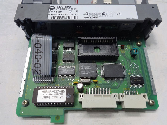 ALLEN BRADLEY SLC 500 PROCESSOR UNIT 1747-L524