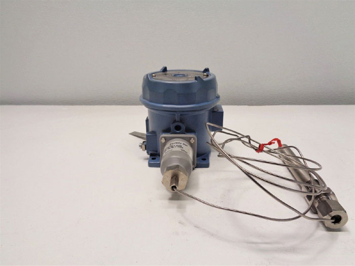 United Electric Controls Pressure Switch E122-2BSB