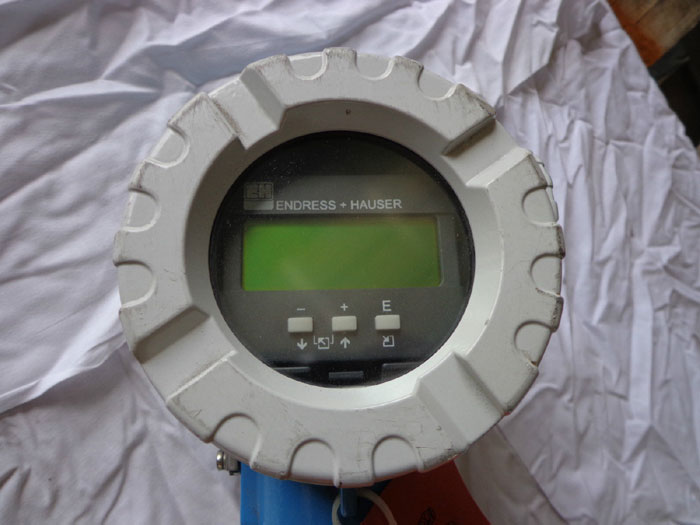 ENDRESS & HAUSER 3" 300# MICROPILOT M RADAR LEVEL FMR240-T4K1AMJAC4A