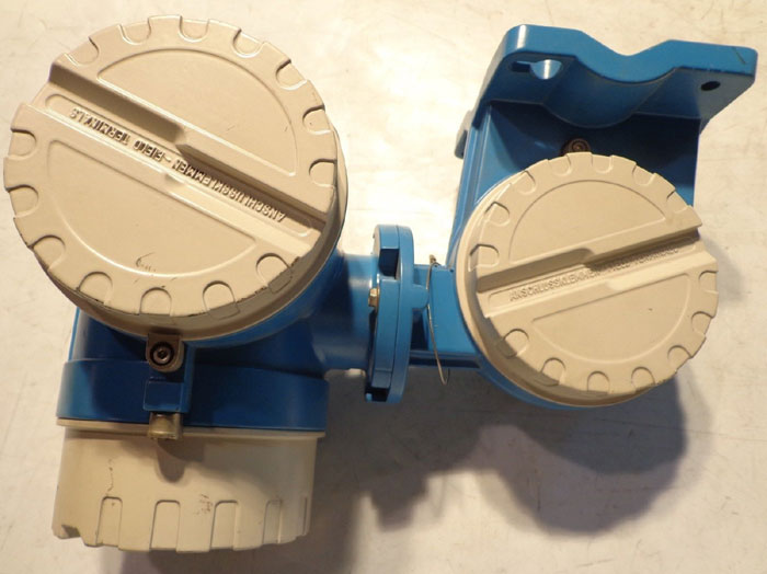 ENDRESS & HAUSER PROMAG 33 TRANSMITTER 33FW25-9D4FDD1D21A