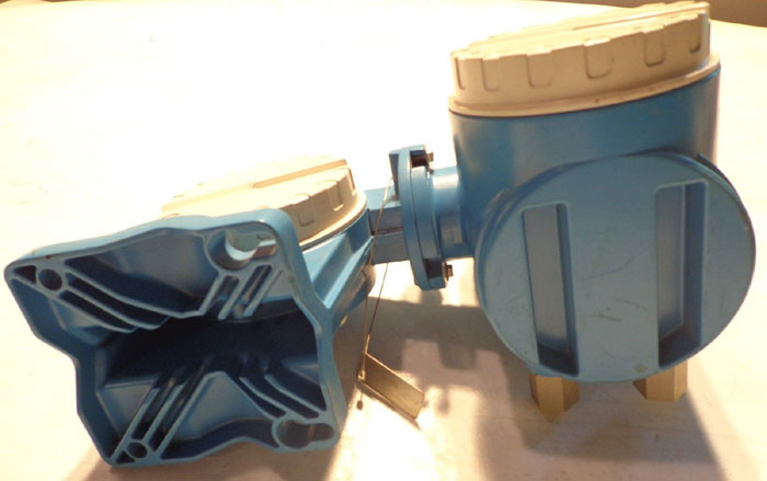 ENDRESS & HAUSER PROMAG 33 TRANSMITTER 33FW25-9D4FDD1D21A