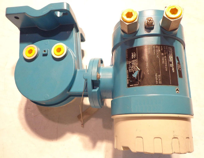 ENDRESS & HAUSER PROMAG 33 TRANSMITTER 33FW25-9D4FDD1D21A