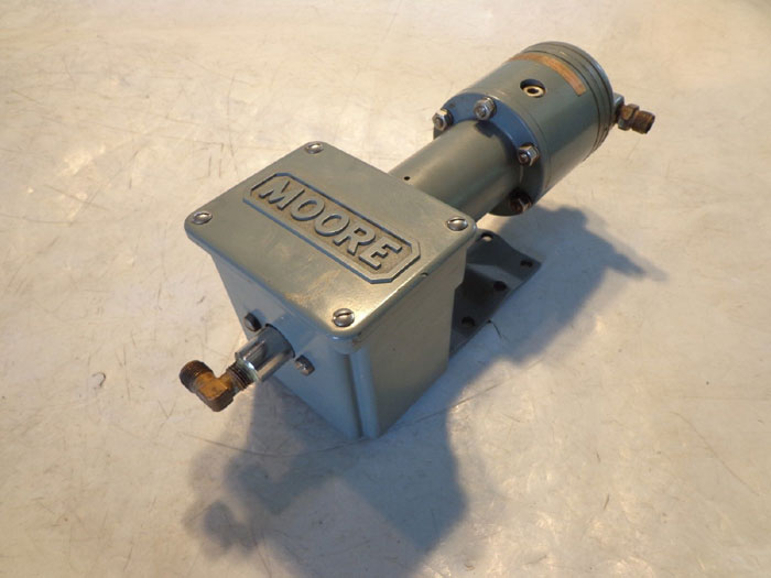 MOORE PNEUMATIC PRESSURE TRANSMITTER - 173S