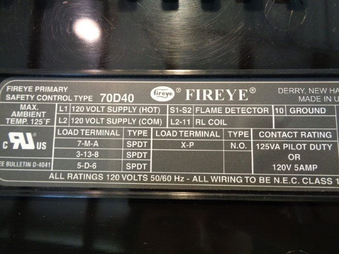 FIREYE SOLID STATE BURNER MANAGEMENT CONTROL 70D40