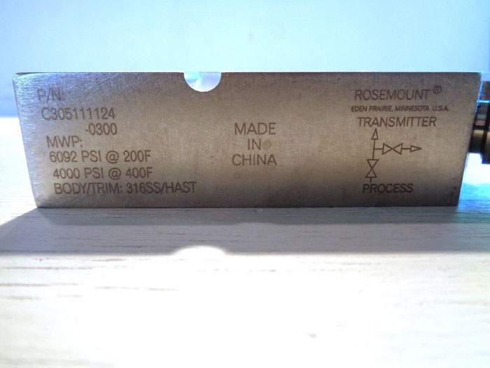 ROSEMOUNT 305 INTEGRAL MANIFOLD, PART# C305111124-0300, MOD# 0305RC22B11SG