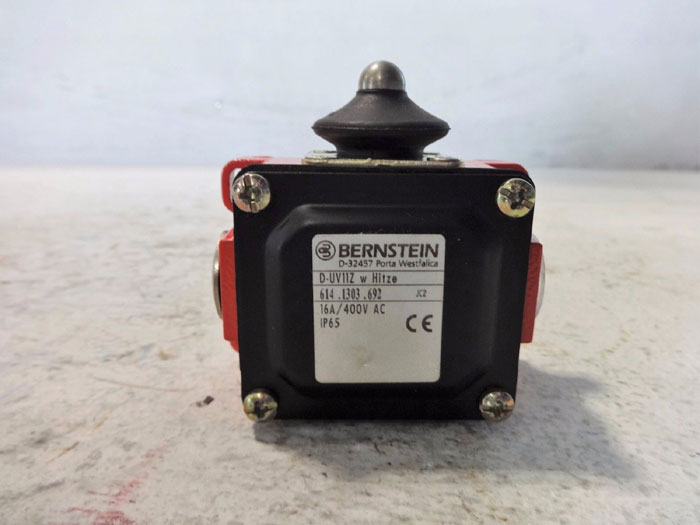 LOT OF (2) BERNSTEIN TYPE D-32457 LIMIT SWITCHES D-UV11Z & D-U11