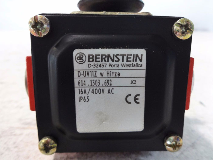 LOT OF (2) BERNSTEIN TYPE D-32457 LIMIT SWITCHES D-UV11Z & D-U11