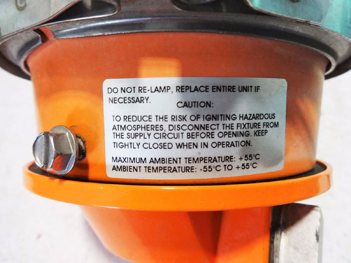 DIALIGHT OBSTRUCTION VISUAL SIGNAL LIGHT 860-2G01-000