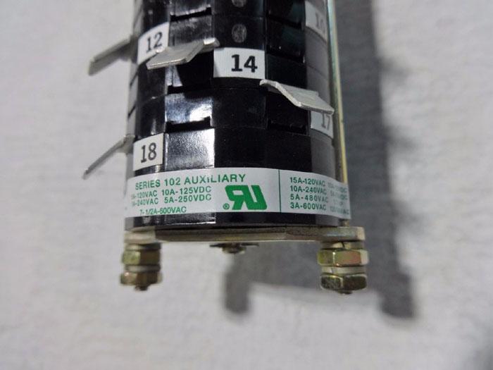 LOT OF (2) ELECTROSWITCH 102 SERIES AUXILIARY SNAP-ACTION SWITCH 102109LT