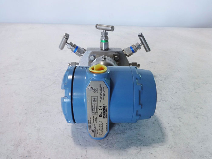 ROSEMOUNT 3051 COPLANAR MANIFOLD PRESSURE TRANSMITTER 3051S1CD2A7A11A1AE5M5