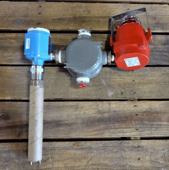 ENDRESS & HAUSER SOLIPHANT M POINT LEVEL SWITCH FTM51-5GJ2Q4AH7AA W ...