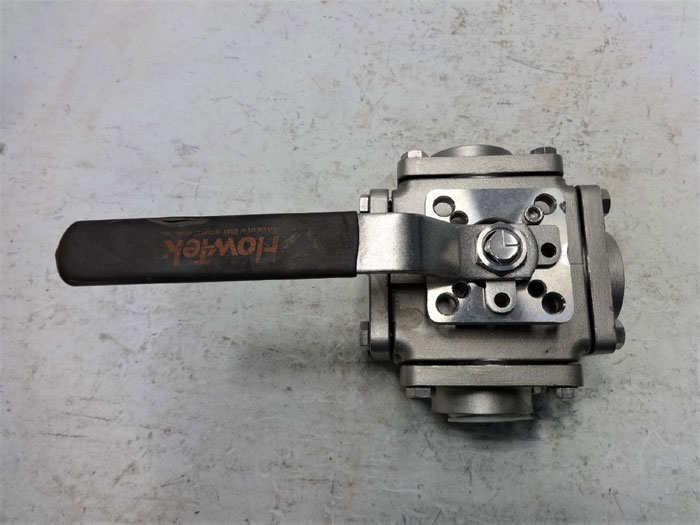 FLOW-TEK 1-1/2" 3-WAY MULTI-PORT BALL VALVE MPT230