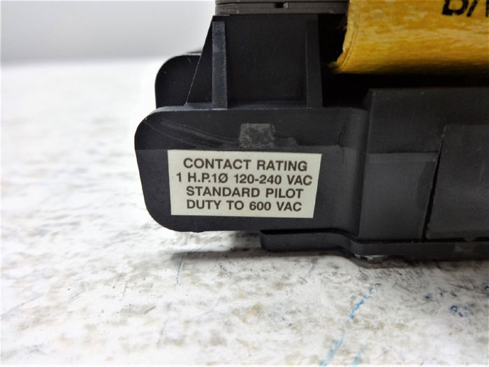 AMETEK LIQUID LEVEL CONTROL RELAY 1500-A-L1-S7 W/ AMETEK ENCLOSURE VJ606HW