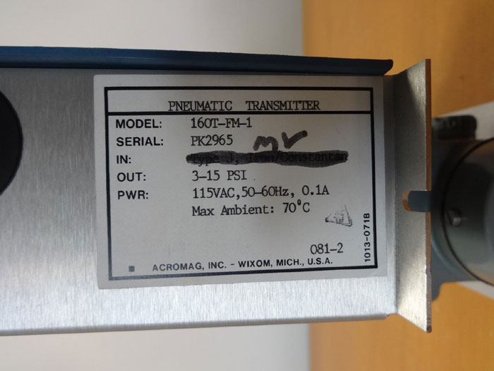 MOORE TRANSDUCER 77-16 WITH ACROMAG PNEUMATIC TRANSMITTER 160T-FM-1