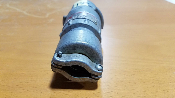 KILLARK KP-304-D35 PIN & SLEEVE RECEPTACLE PLUG 230V, 30A, 3 HP, 3W, 4P