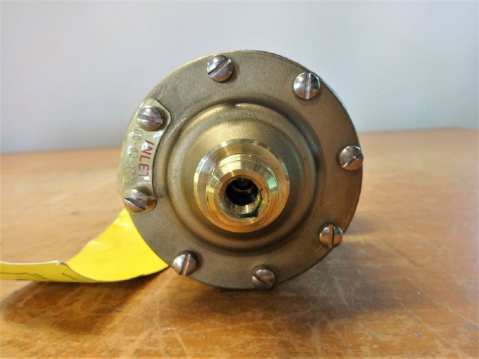 LOT OF (2) CLA-VAL 1/2" NPT POWERTROL BRASS VALVE 100-02-177B