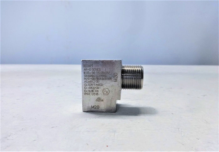 LOT OF (2) EATON REDAPT AR-D SERIES 90 DEGREE ADAPTER M20