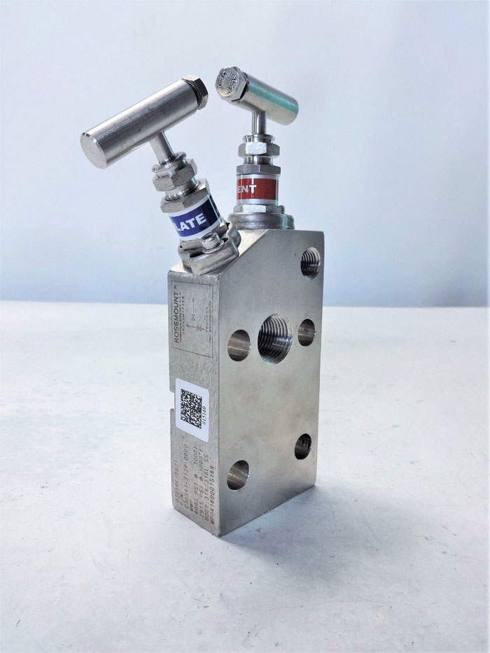 ROSEMOUNT C30541-2124-0000 STAINLESS STEEL INTEGRAL MANIFOLD VALVE