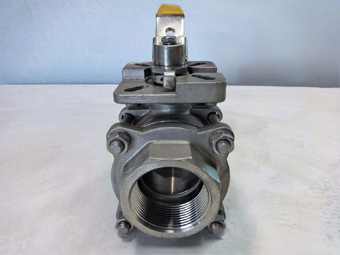 SHARPE 2 1 2 NPT 3 PC FULL PORT THREADED BALL VALVE CF8M 1000 WOG