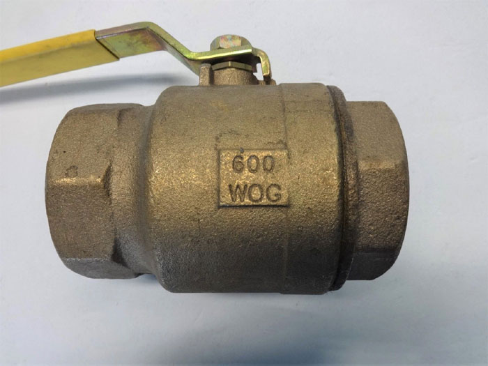 MILWAUKEE 2-1/2" NPT STANDARD PORT BRASS BALL VALVE, 600 WOG