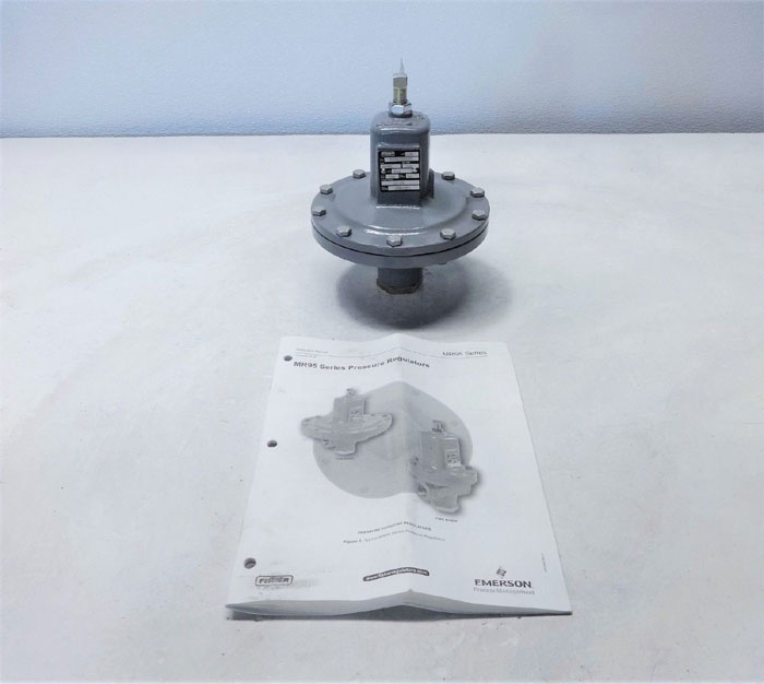 Fisher MR95L Pressure Regulator, 1/2" NPT, 250 PSI Max