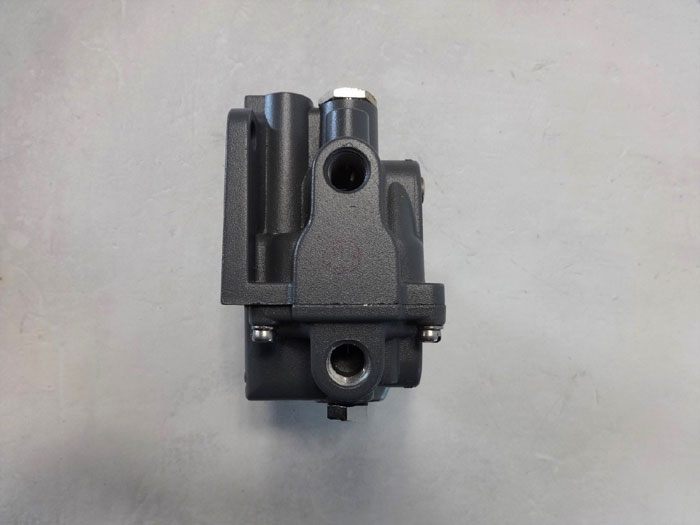 Moore 74N H/FR Valve Positioner, B/M 12372-74N/21UI