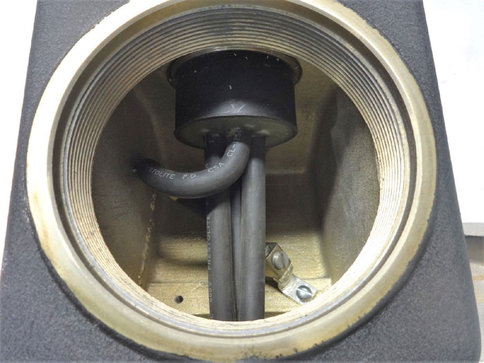 Vantage Technology 480V 60A Receptacle Assembly GD-B1720-40SL-AH