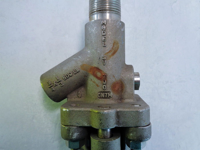 Strahman SV700 3/4" x 1/2" 600# Sampling Valve